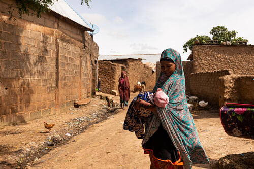 The shared challenges of giving birth | MSF